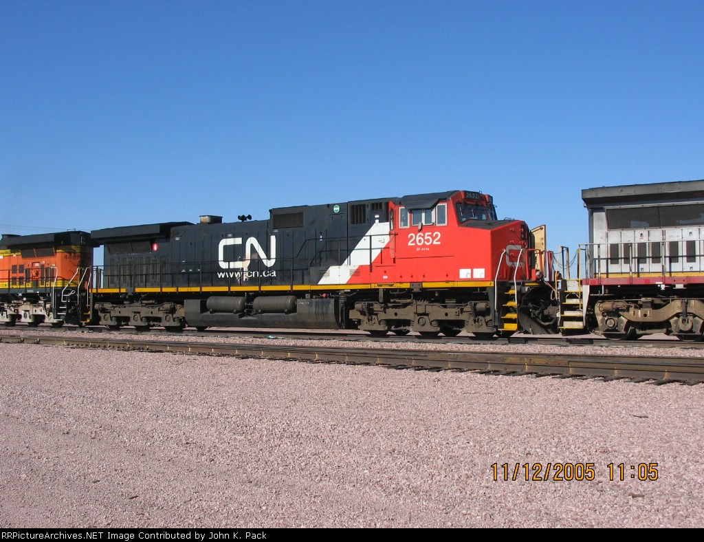 CN 2652